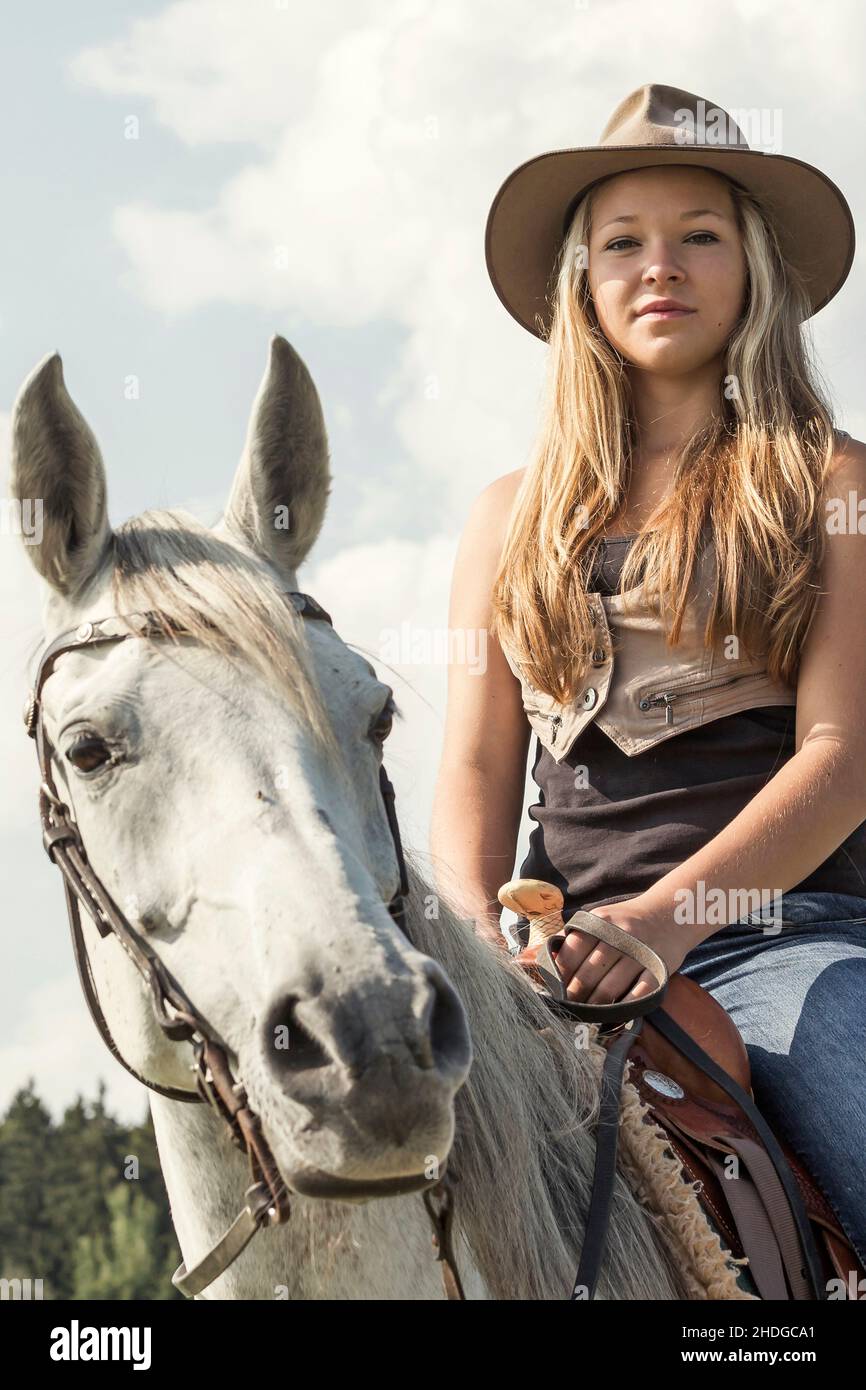 Western riding horsewoman hi-res stock photography and images - Alamy