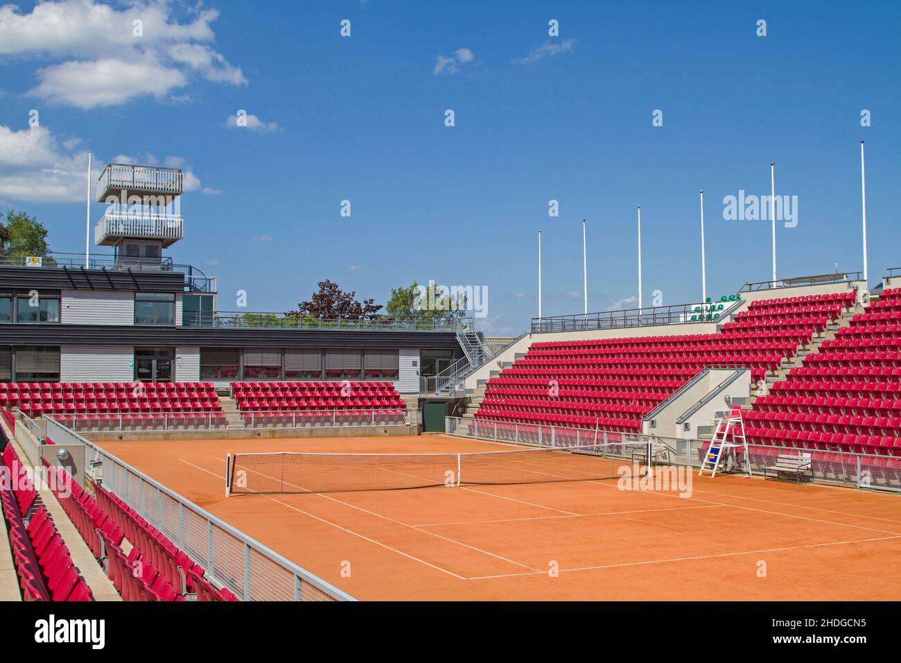 Tennis hard courts hi-res stock photography and images - Alamy