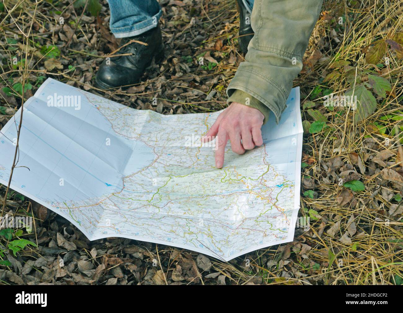 Hiker guidance hi-res stock photography and images - Alamy