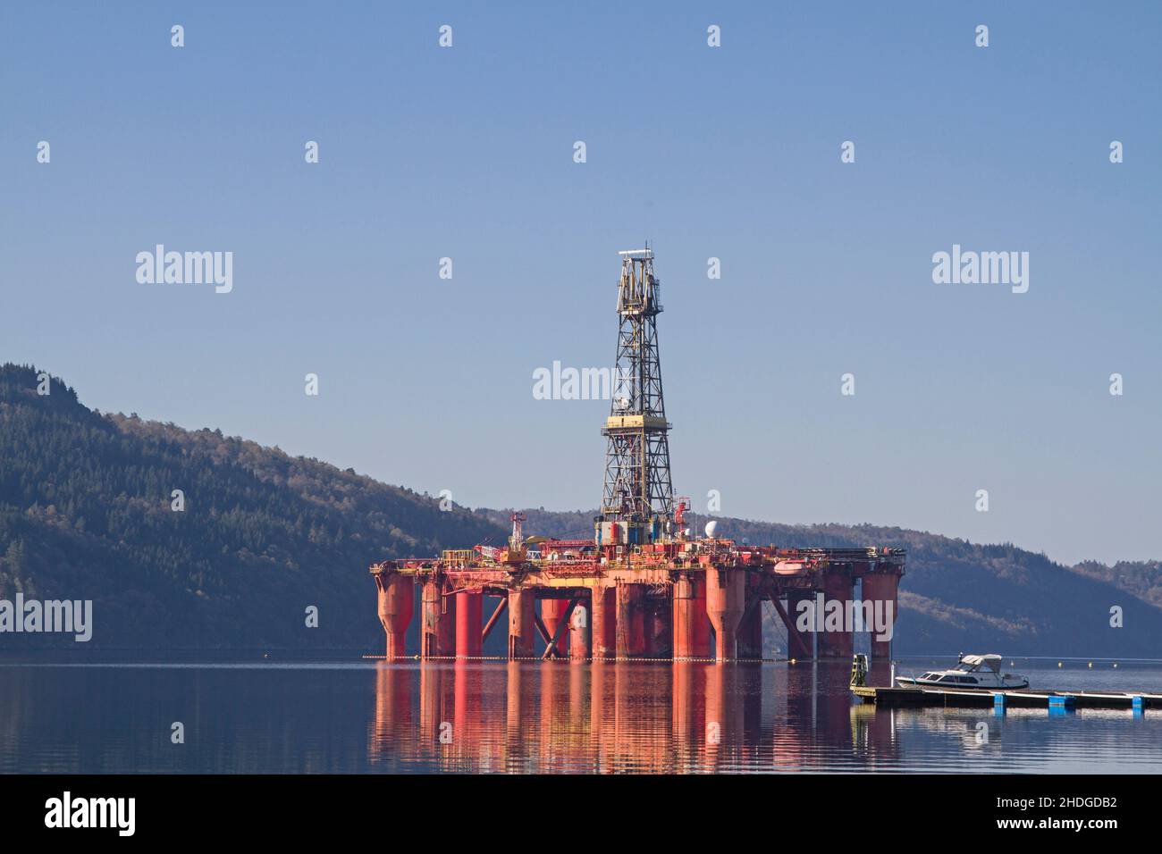 Fjord norway oil rig hi-res stock photography and images - Alamy