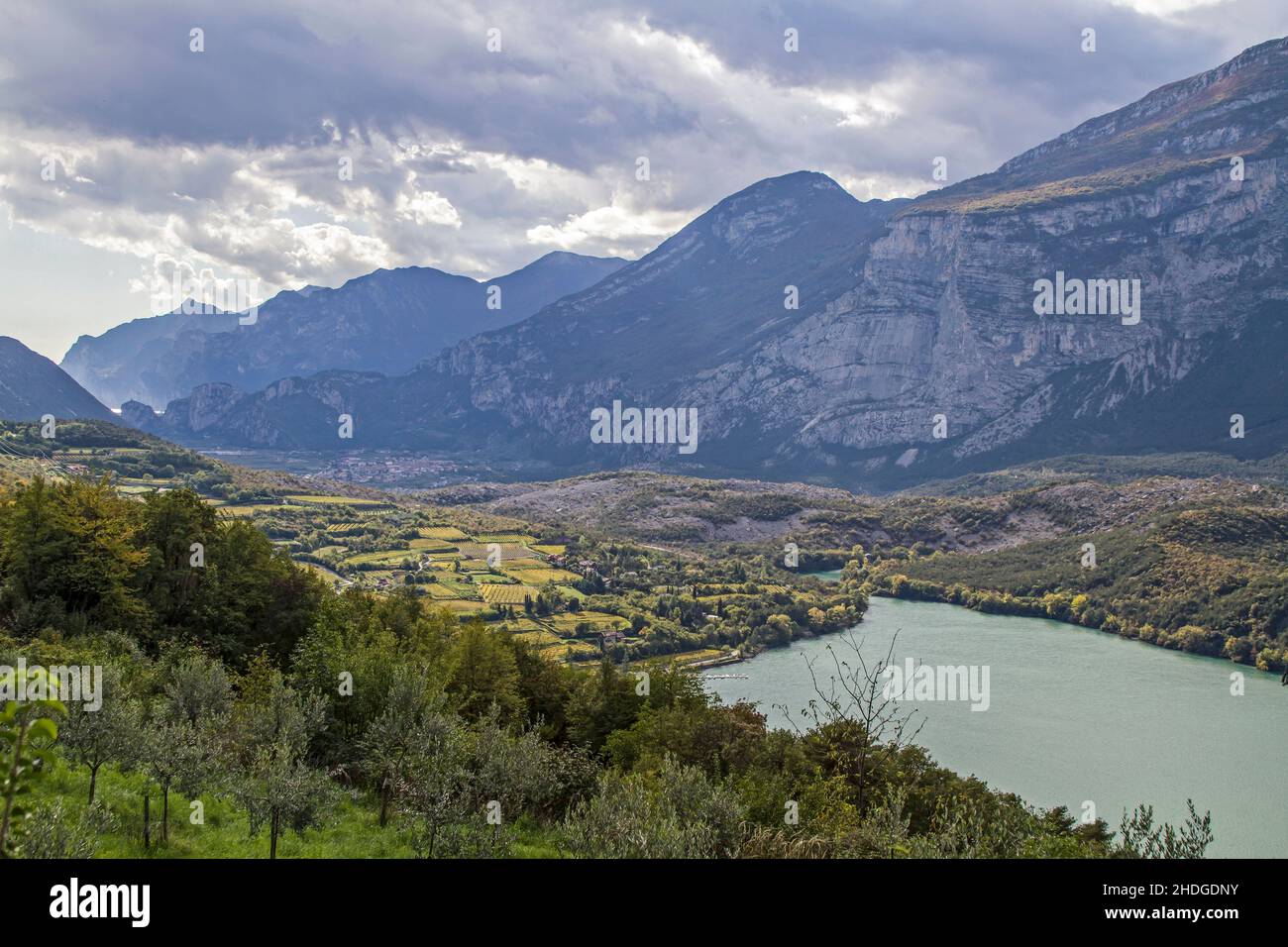 monte casale, lago di cavedine Stock Photo - Alamy