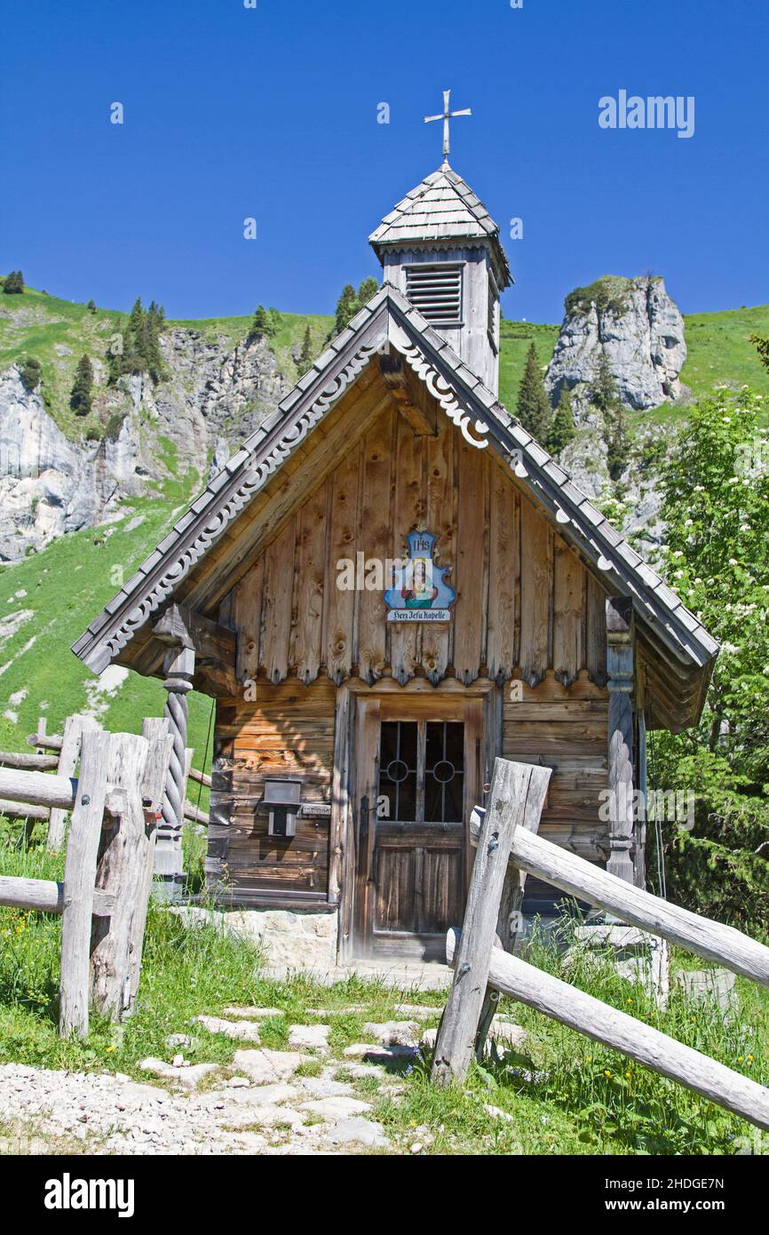 Wooden chapels hi-res stock photography and images - Alamy