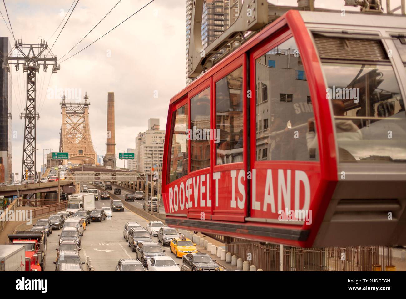 Roosevelt Island cable car in New York City, United States of America ...