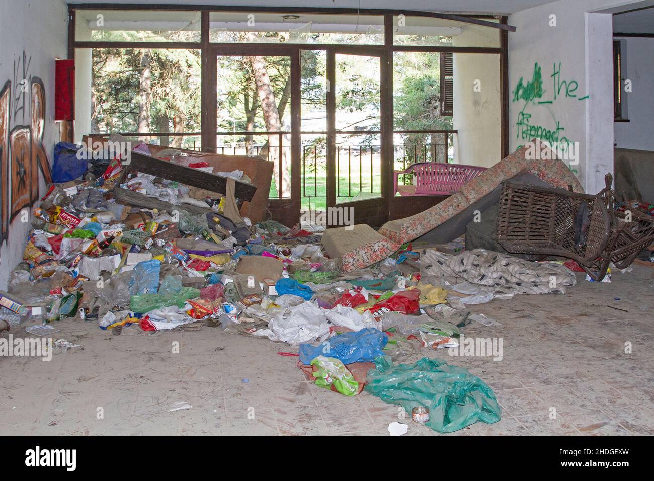 garbage, vandalism, graffiti, garbages, vandalisms, graffitis Stock ...