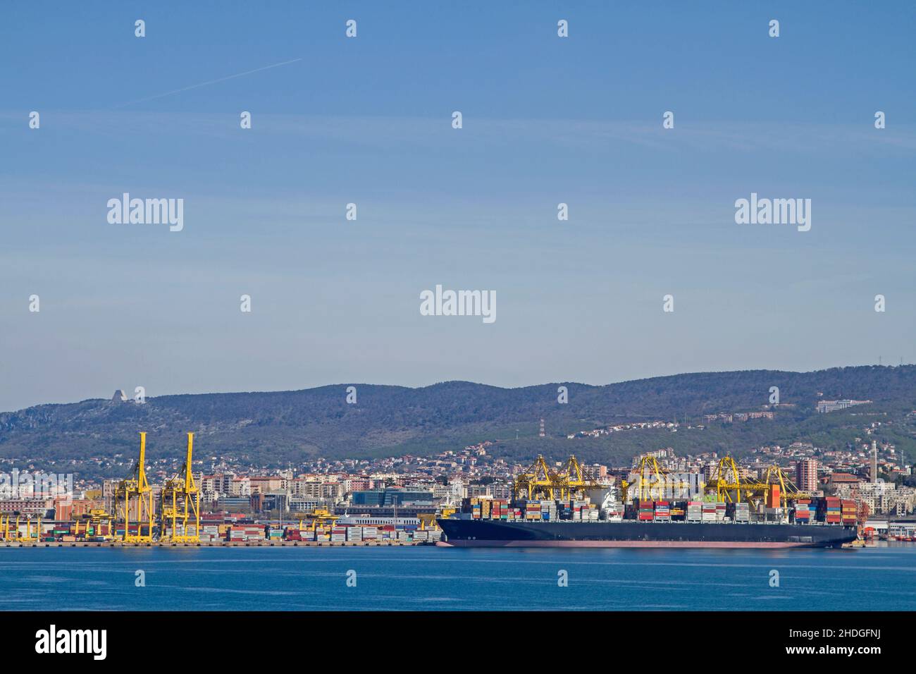 commercial port, trieste, commercial ports, port, triestes Stock Photo ...