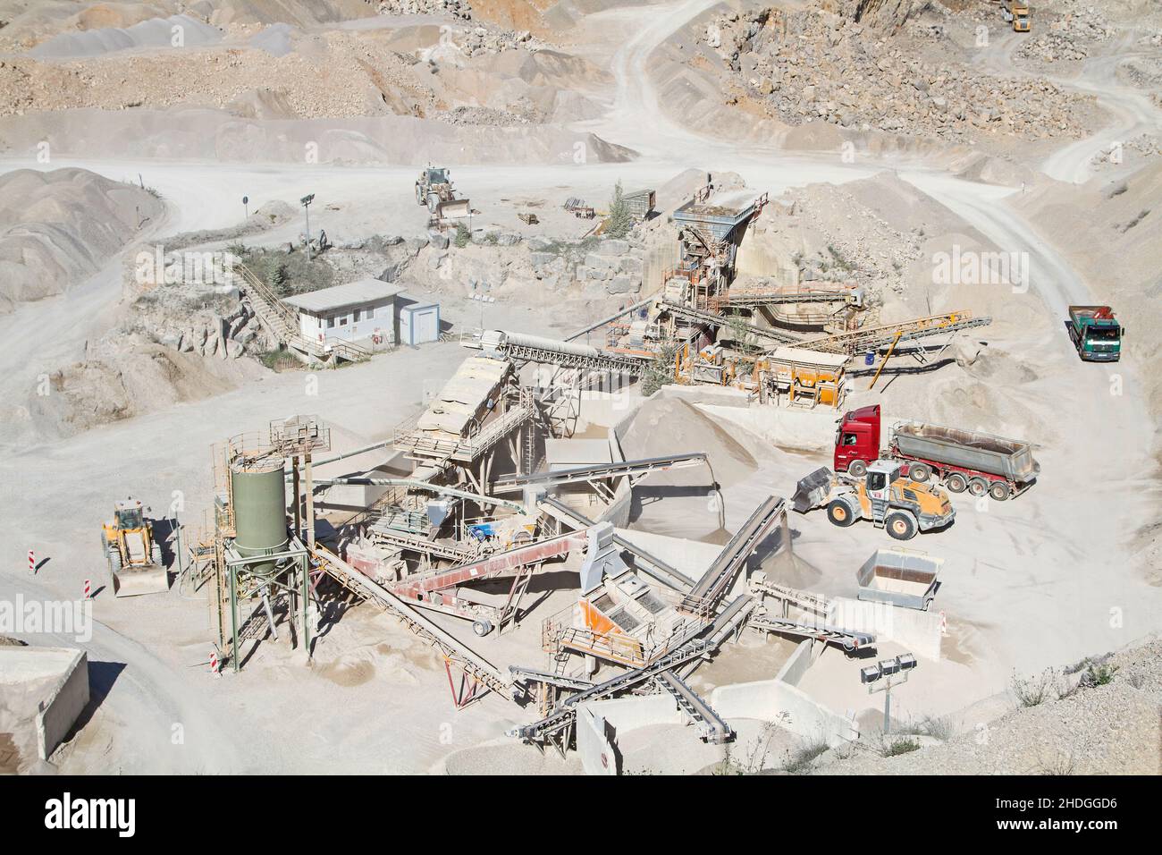 Quarry machines hi-res stock photography and images - Alamy