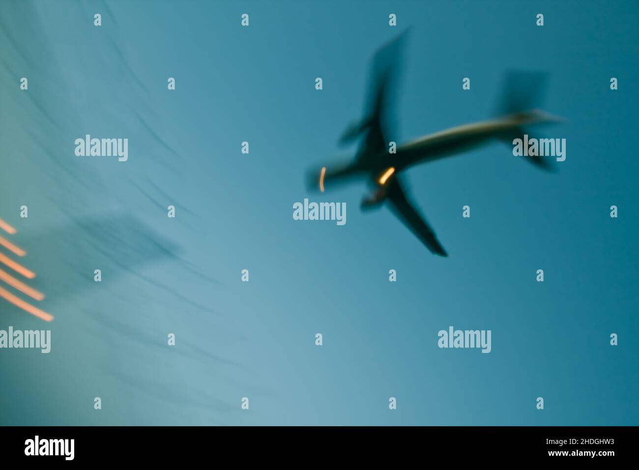 Airplane blur hi-res stock photography and images - Alamy