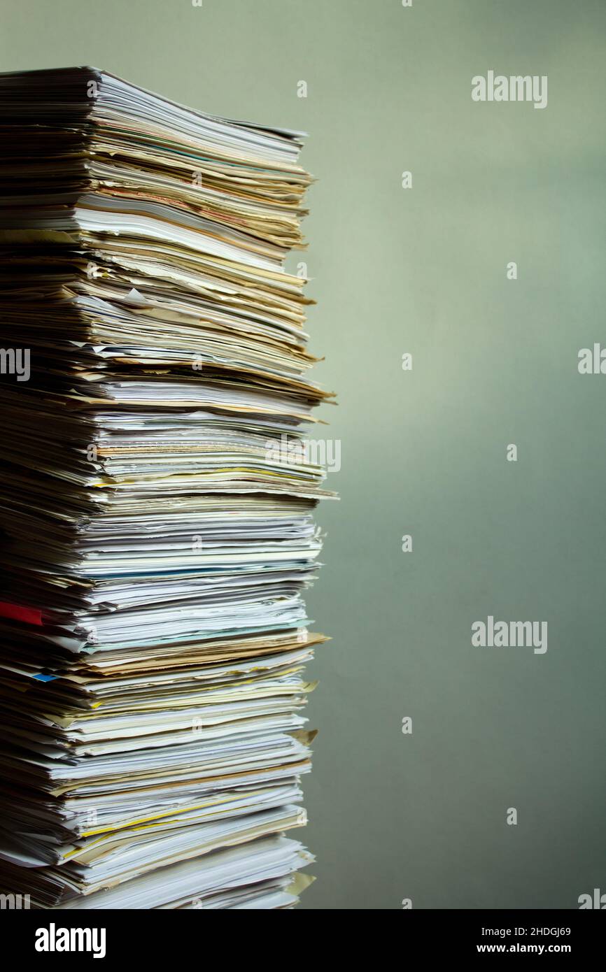 File piles hi-res stock photography and images - Alamy