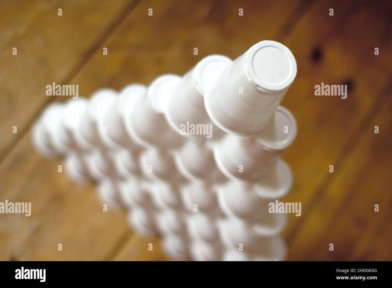 balance, plastic cups, balances, plastic cup Stock Photo - Alamy