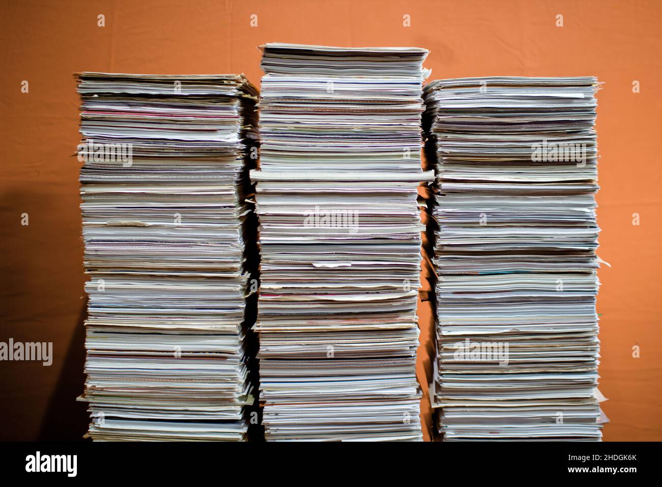 file pile, paper stack, file piles, paper stacks, paperwork Stock Photo - Alamy