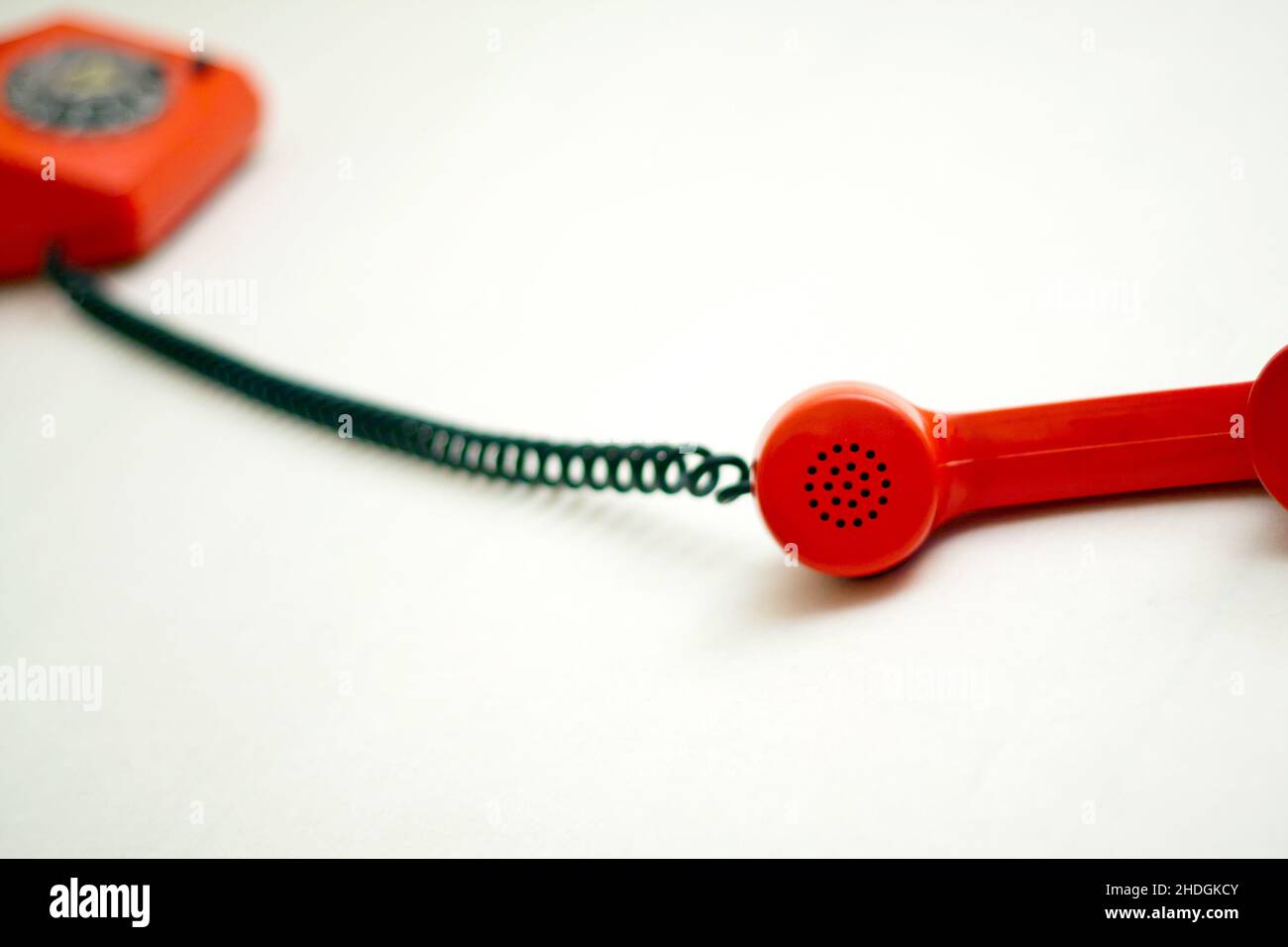 telephone, retro, telephone receiver, phone, phones, telephones, old fashioned, retro style ...