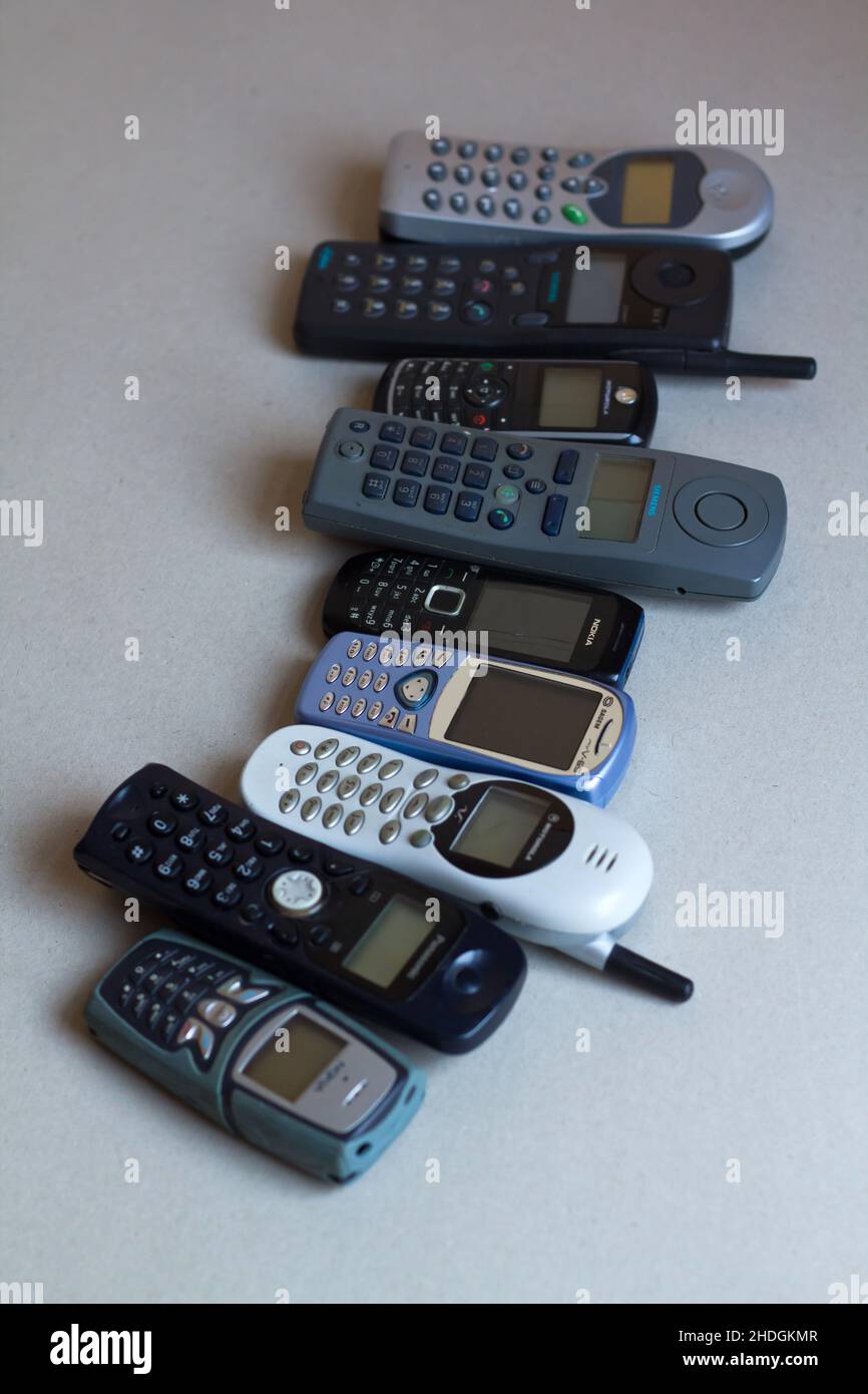 Various mobile phones hi-res stock photography and images - Alamy