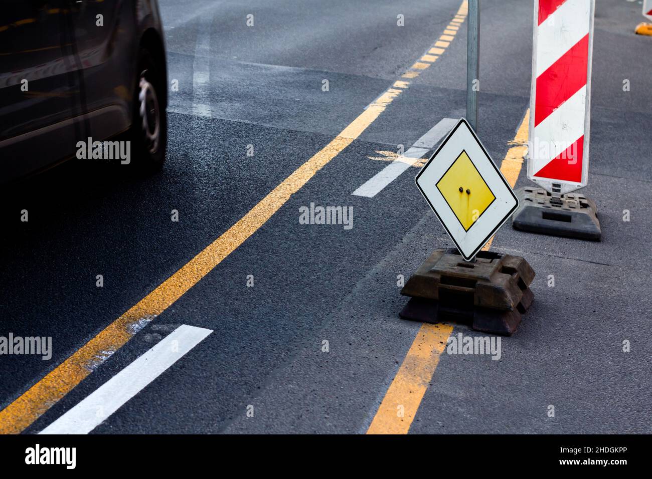 road traffic, road markings, roads, street, streets Stock Photo - Alamy