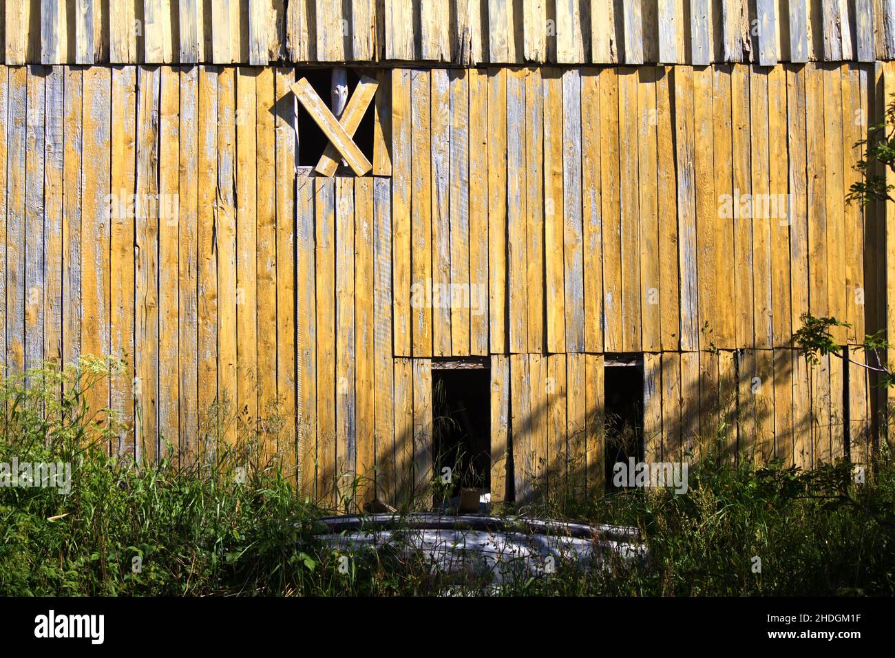 weathered, wood barn, weathereds, wood barns Stock Photo - Alamy