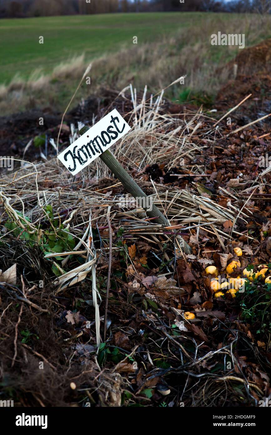 Composts heap hi-res stock photography and images - Alamy