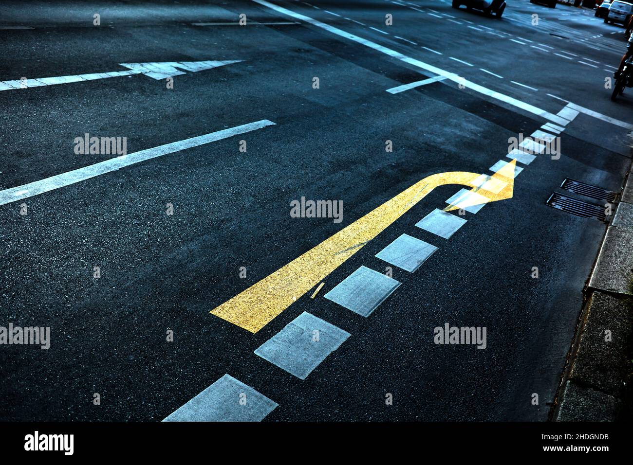 street, turn, road markings, road, roads, streets, turns Stock Photo ...