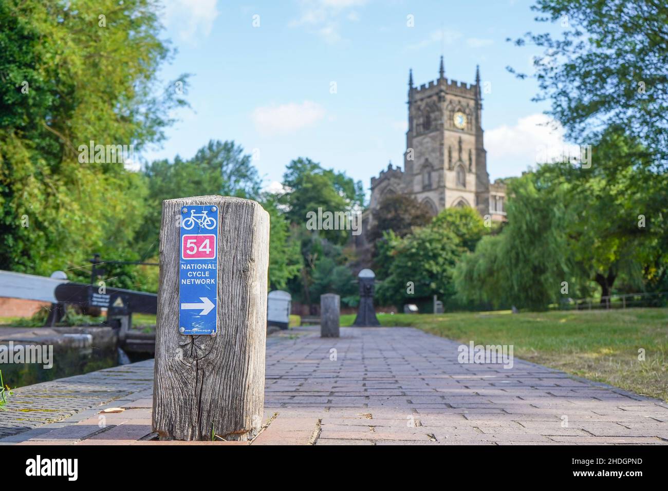 Sign national cycle network hi-res stock photography and images - Alamy