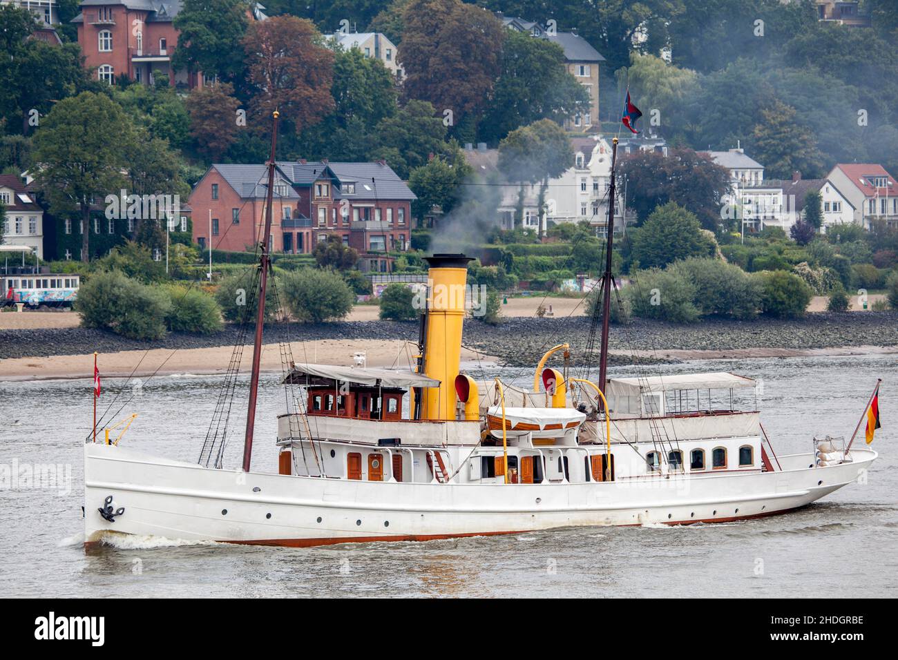 Steamboat ship hi-res stock photography and images - Alamy