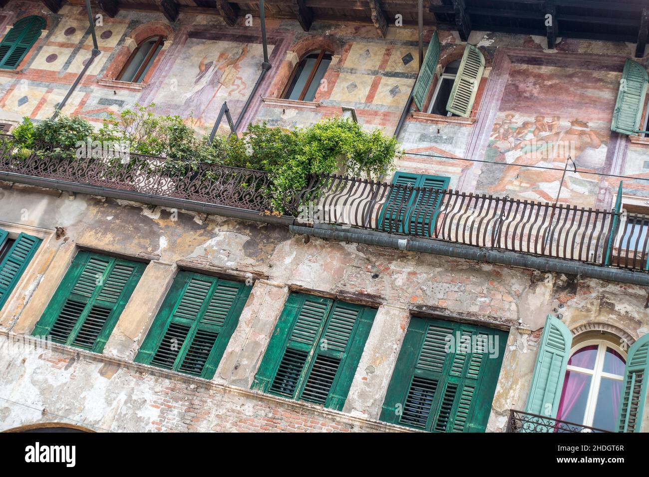 painting, facade, verona, drawing, facades, veronas Stock Photo - Alamy