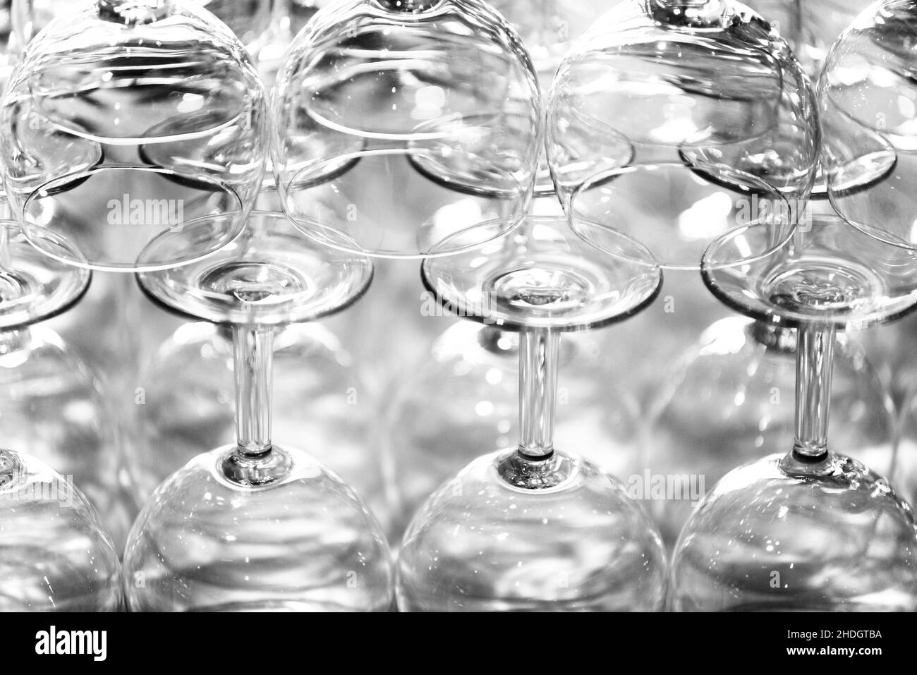 stacked, wine glasses, stackeds, glas ware Stock Photo - Alamy