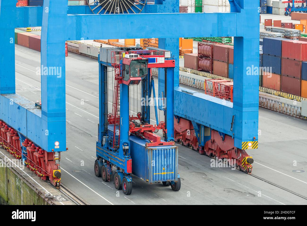 cargo container, container terminal, gantry cranes, cargo containers ...