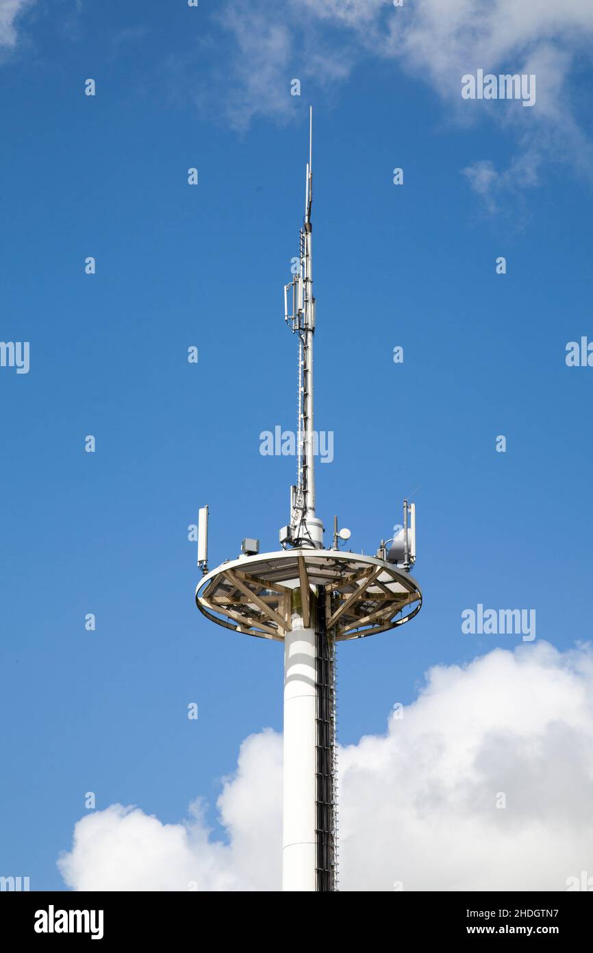 Radio tower towers hi-res stock photography and images - Alamy