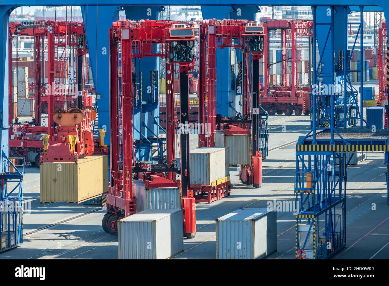 cargo container, container terminal, cargo containers, container ...