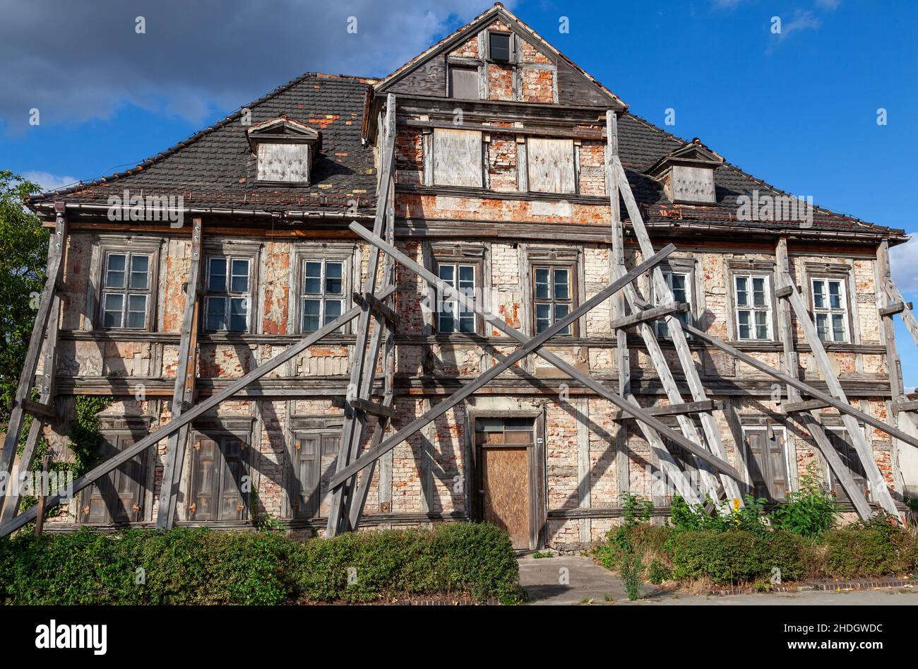 timbered, renovation, collapse, half-timbered, timbereds, renovations ...