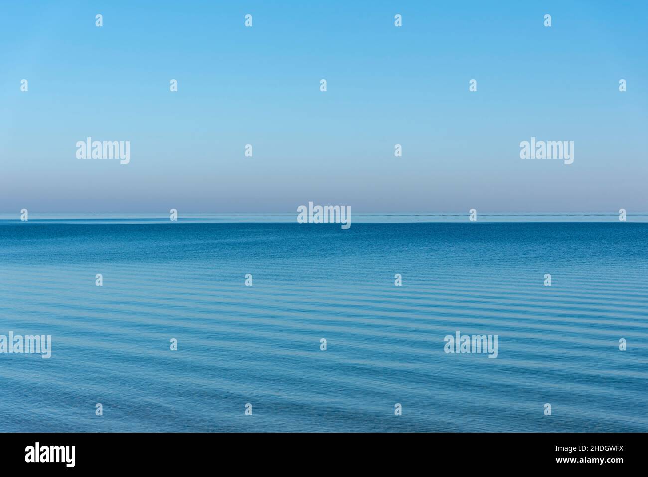 horizon, ocean, horizons, oceans, offshore Stock Photo - Alamy