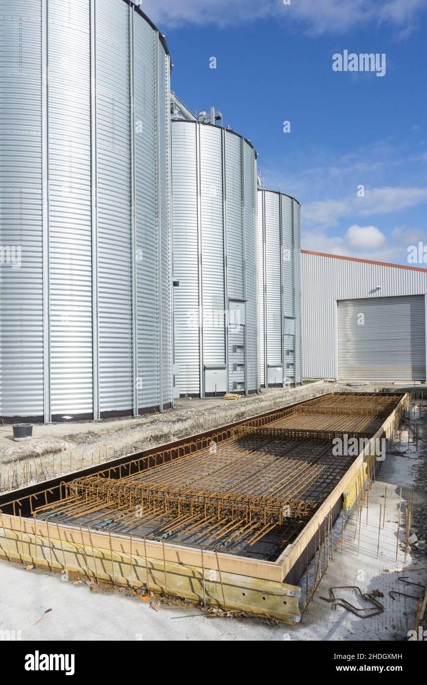 silo, foundation, reinforcement mat, silos, foundations Stock Photo - Alamy