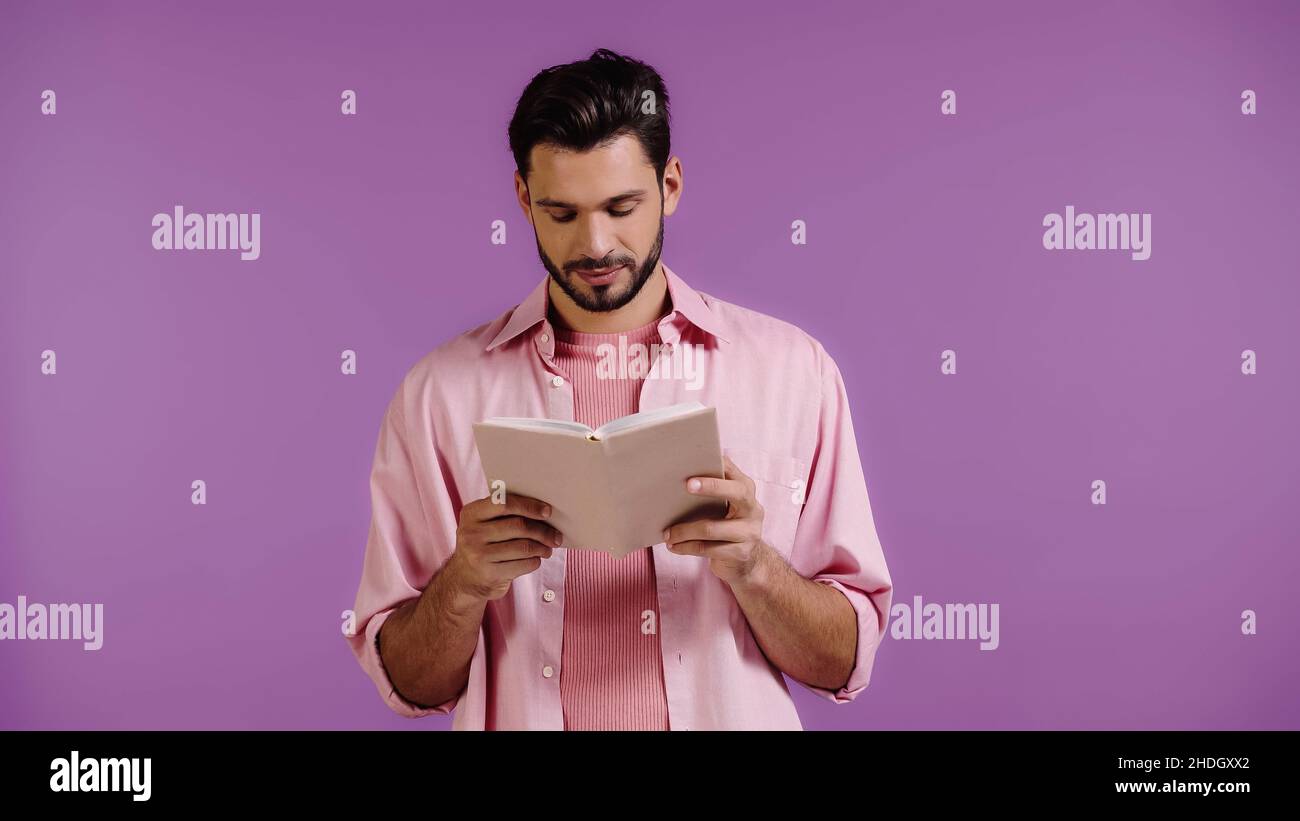 Bearded man reading hi-res stock photography and images - Alamy