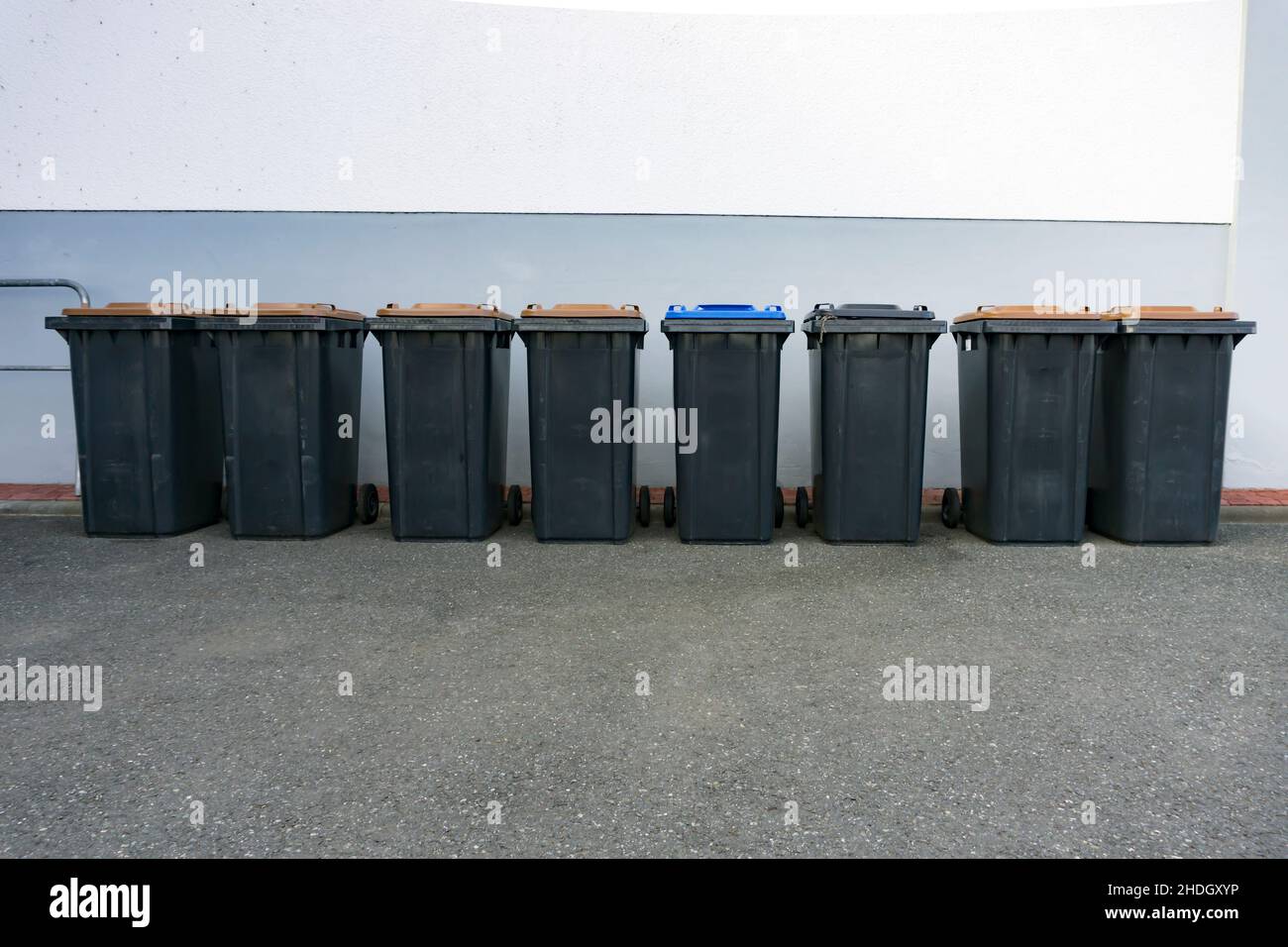 dustbins, waste management, dustbin, waste managements Stock Photo - Alamy