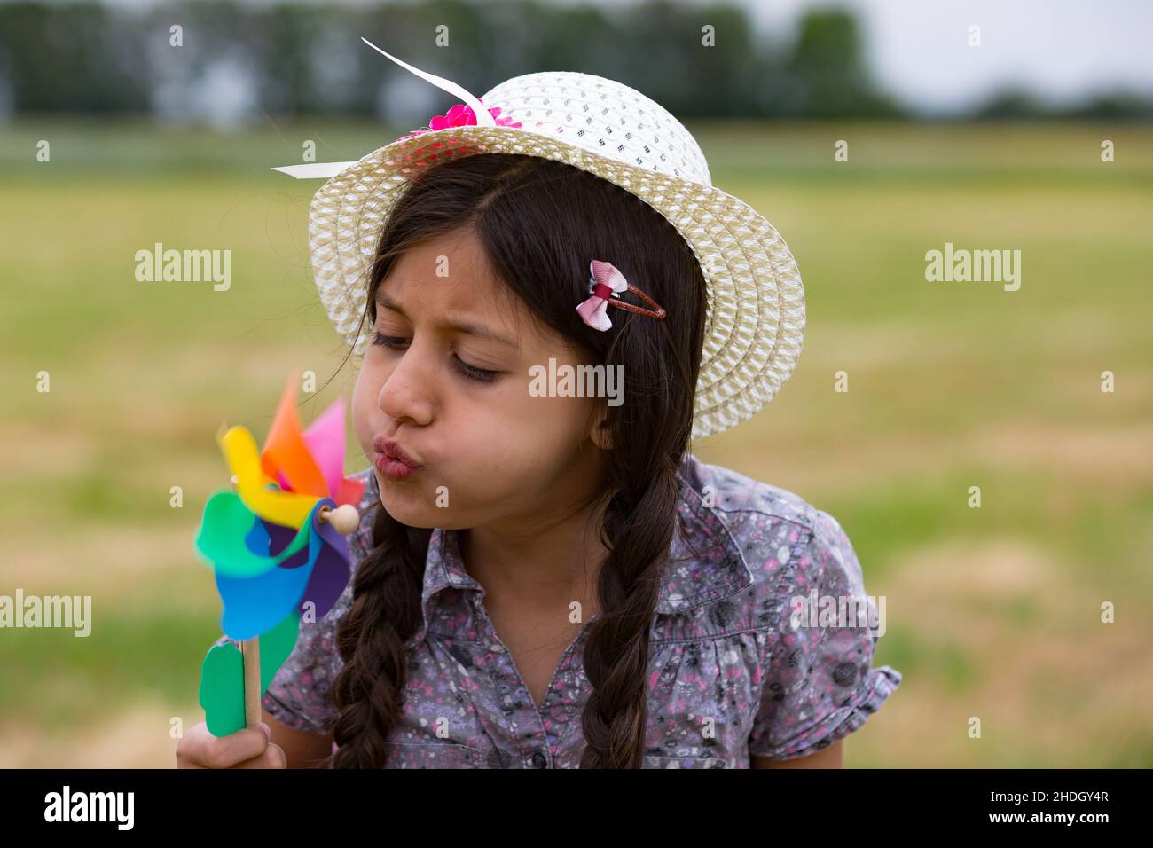 Windmill girls hi-res stock photography and images - Alamy