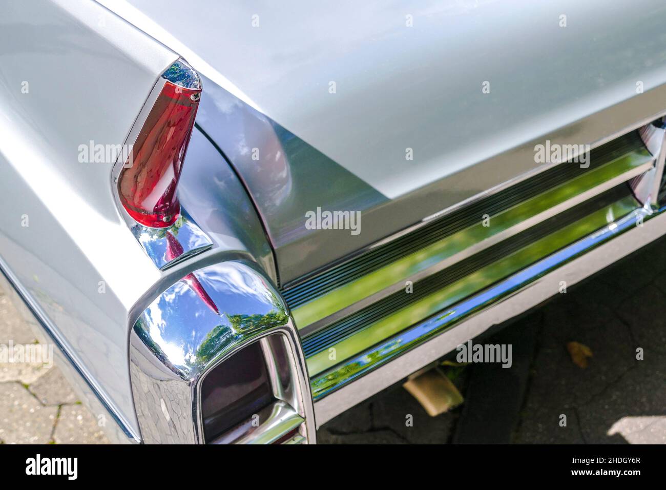 design, tail fin, cadillac, 1950, designs, tail fins Stock Photo - Alamy
