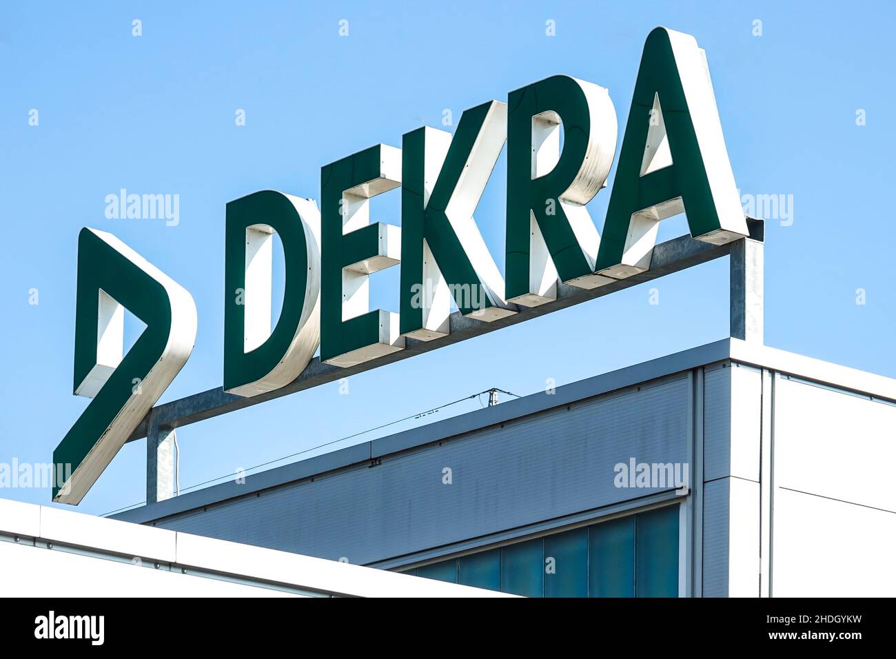 vehicle inspection, dekra Stock Photo - Alamy