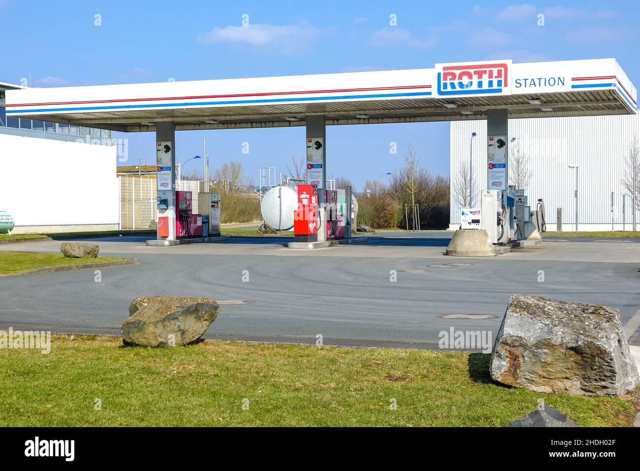 Gas transport services hi-res stock photography and images - Alamy