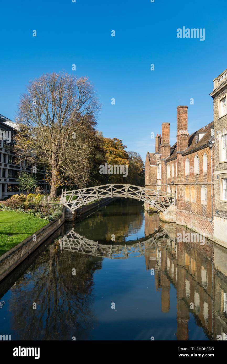Mathematical bridge river Cam Queens College Cambridge 2021 Stock Photo ...