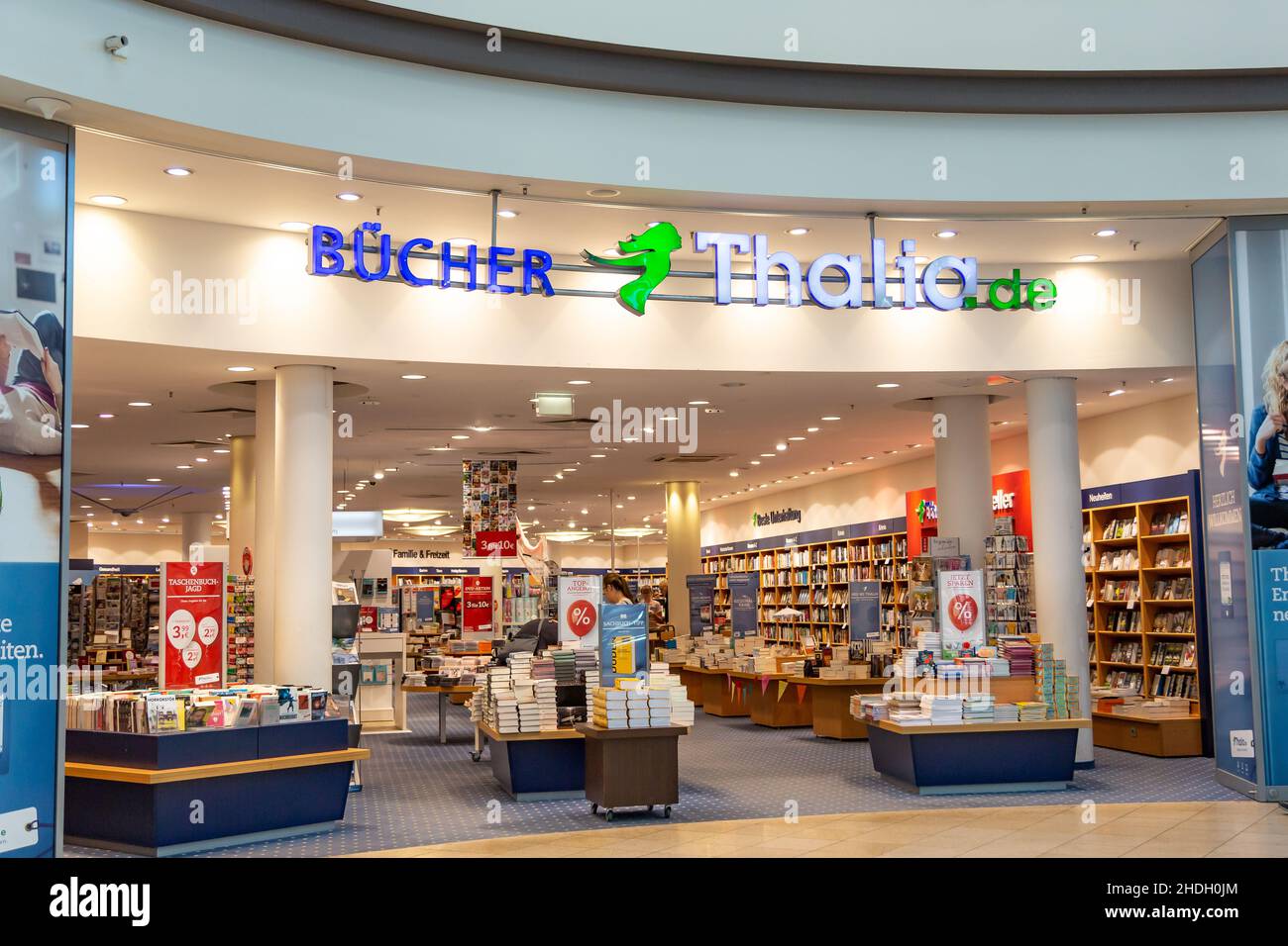 Berlin book shop hi-res stock photography and images - Alamy