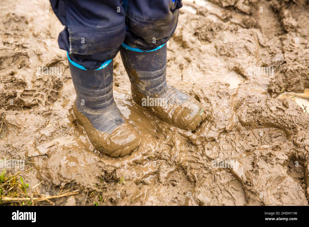 Wellington boots mud children hi-res stock photography and images - Alamy