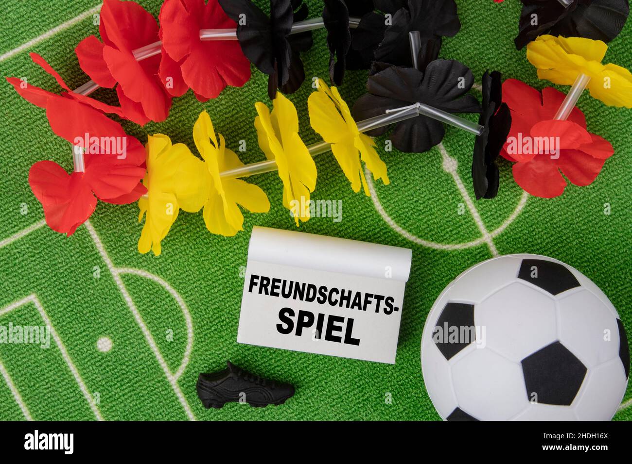 Friendly match a hi-res stock photography and images - Alamy