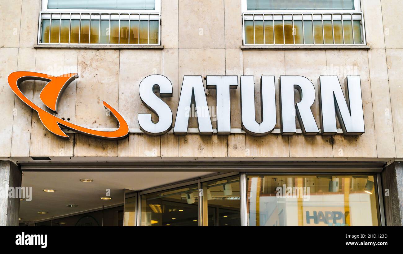 Technology logos and names hi-res stock photography and images - Alamy