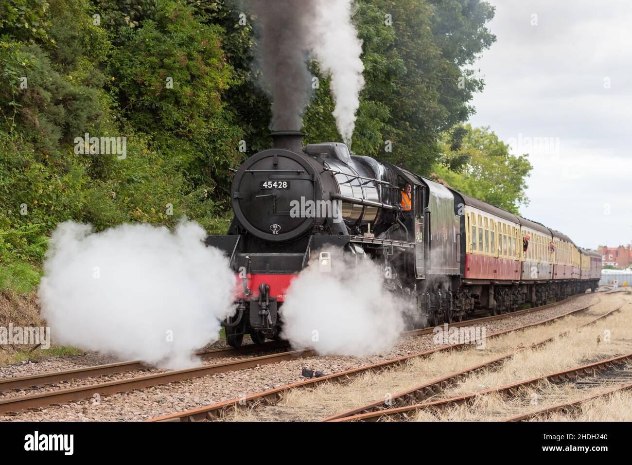 Whitby steam train hi-res stock photography and images - Alamy