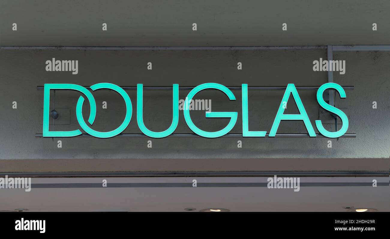 Douglas perfume hi-res stock photography and images - Alamy