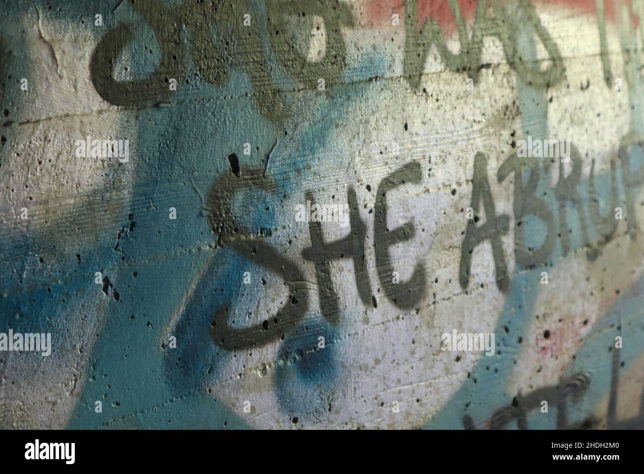 Vandalism graffiti public art urban hi-res stock photography and images ...