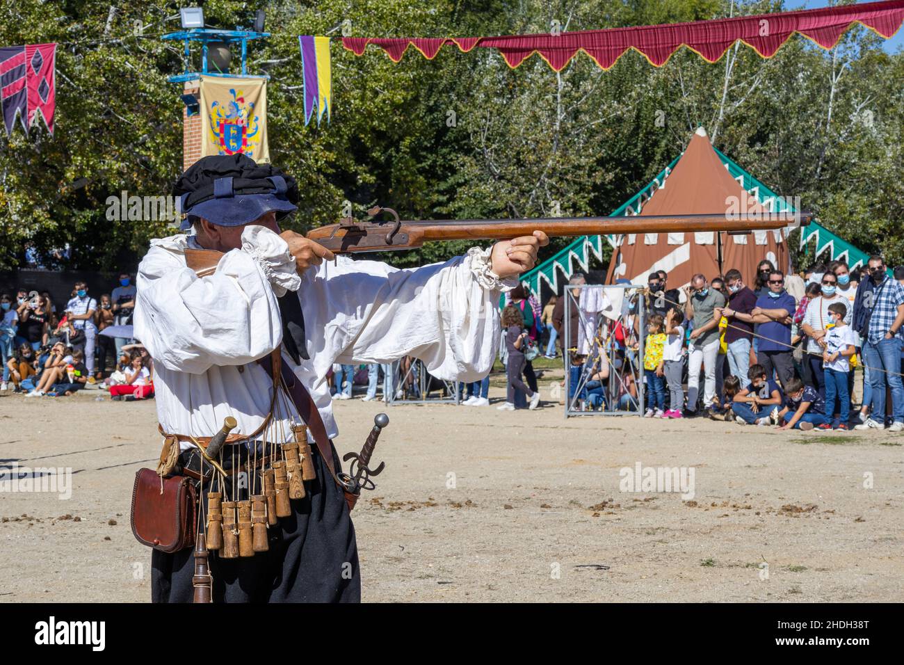 Arquebus 16th century hi-res stock photography and images - Alamy