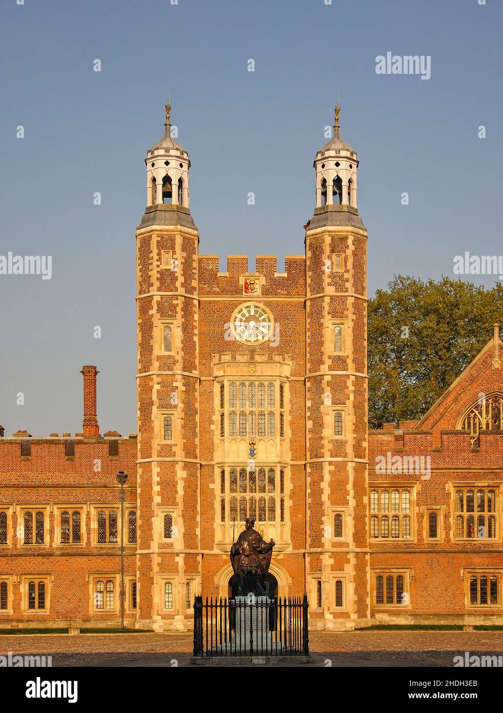 Lupton's Tower at sunset, School Yard, Eton College, Eton, Berkshire ...