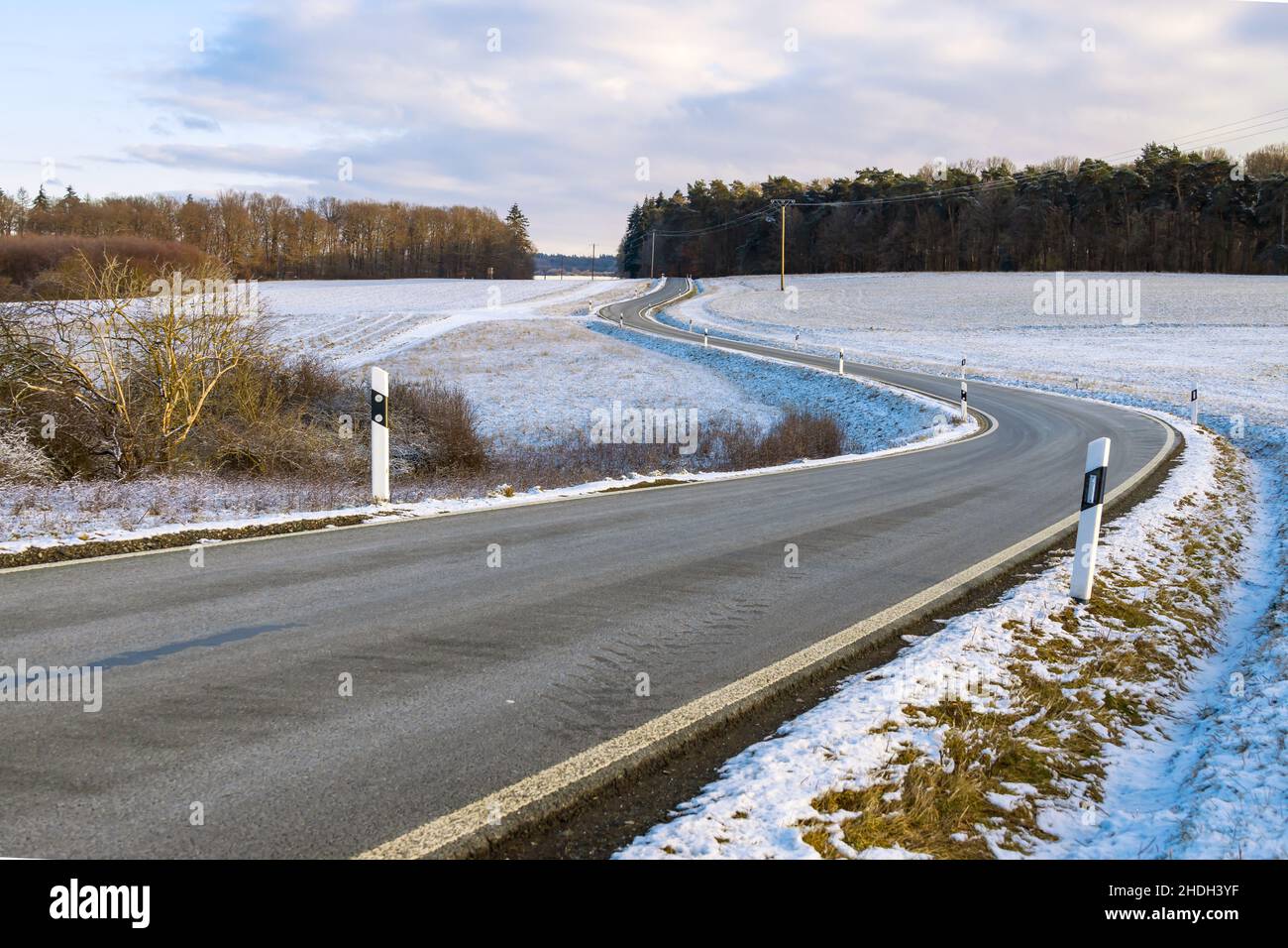 winter, road, winters, roads, street, streets Stock Photo - Alamy