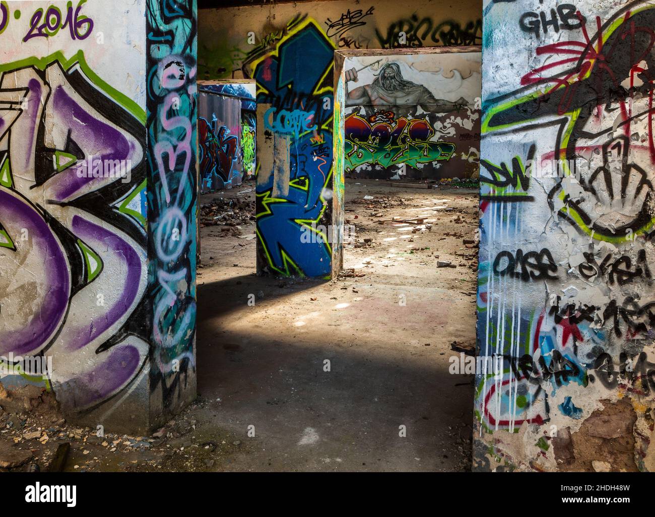 old ruin, graffiti, run down, old ruins, graffitis, shabby Stock Photo ...