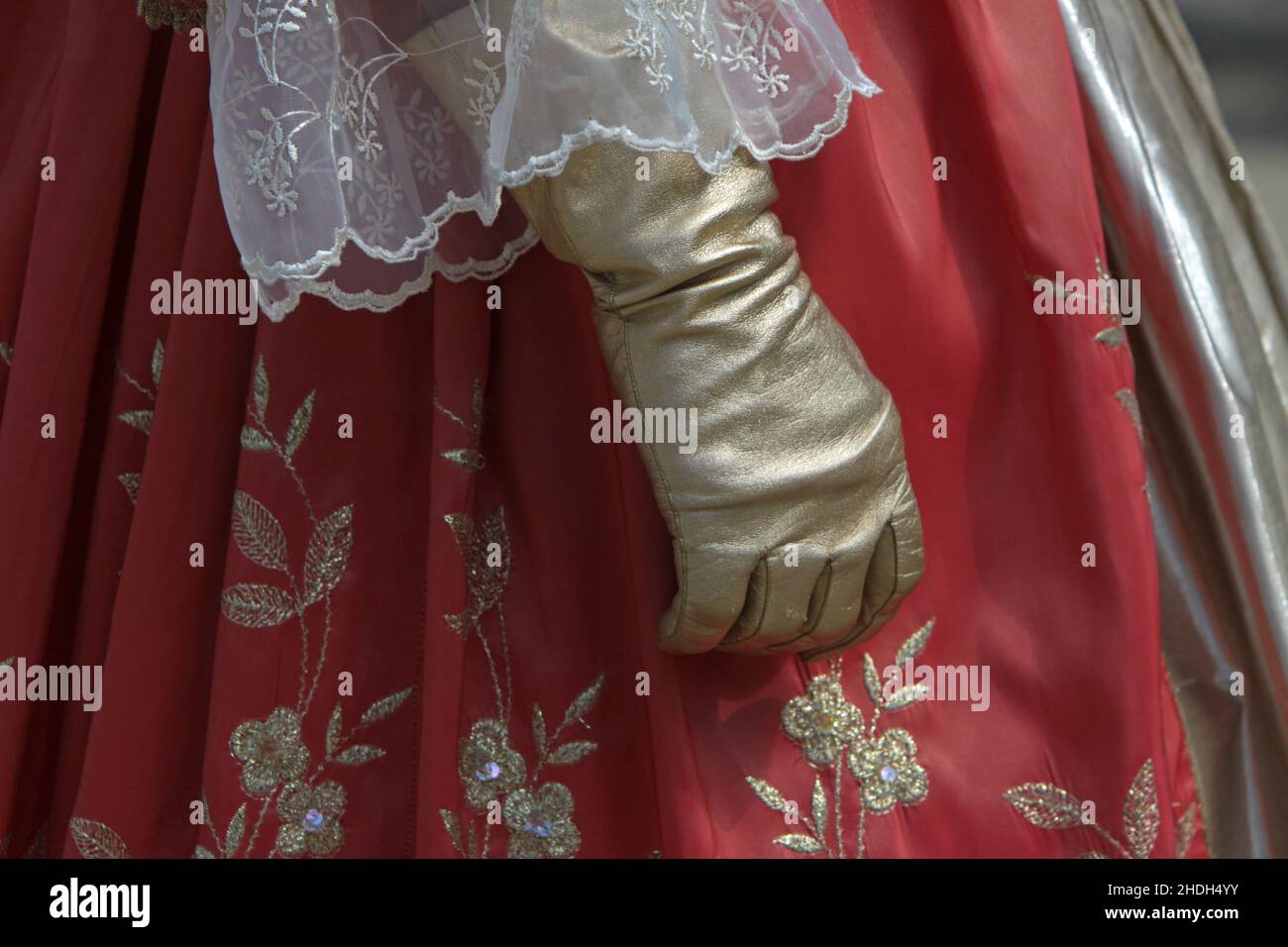 Baroque costume hi-res stock photography and images - Alamy