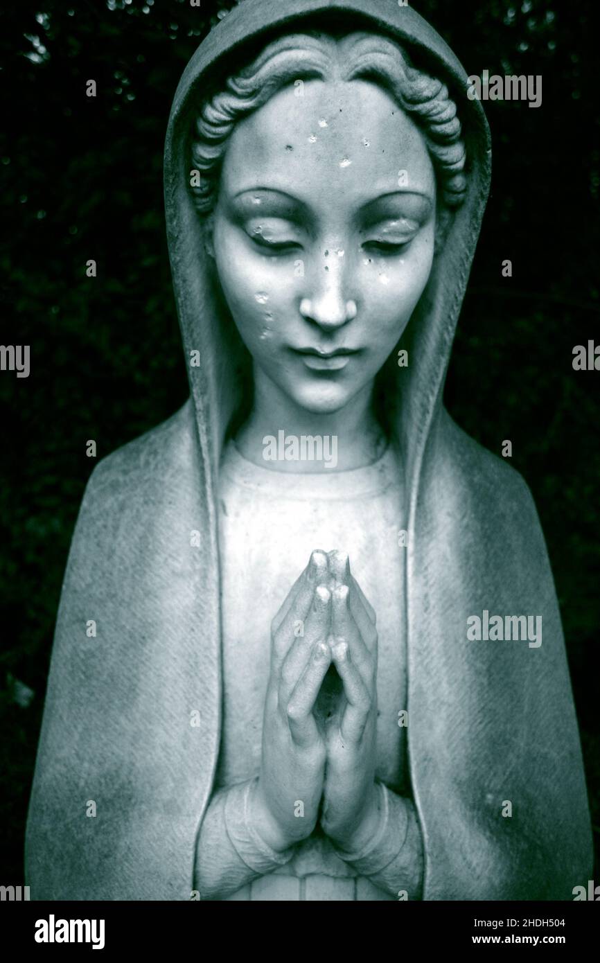 angel, statue, praying, angels, statues, pray, worship Stock Photo - Alamy